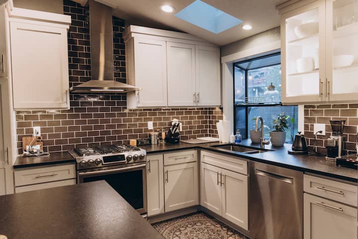 Cozy Bothell Tri-level With Central Ac - Woodinville, WA