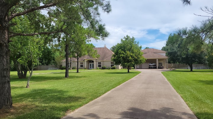 Sunshine Manor - Pearland, TX