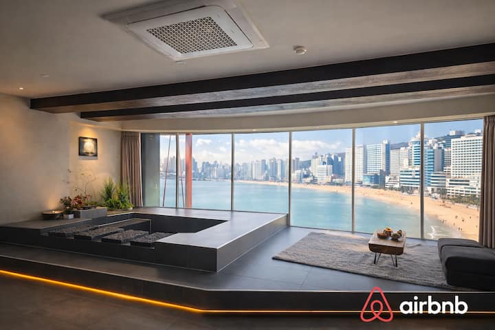 부산 광안리 오션뷰 대형 펜션 #독채#족욕#바베큐# 노래방#파티#해변가 바로 앞#해운대근처 - Busan