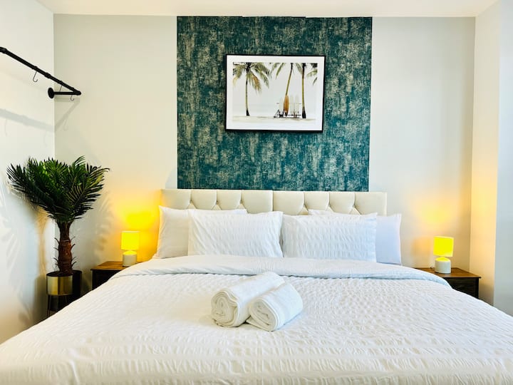 Arimbs Luxury Guest House In City Center - Chatham