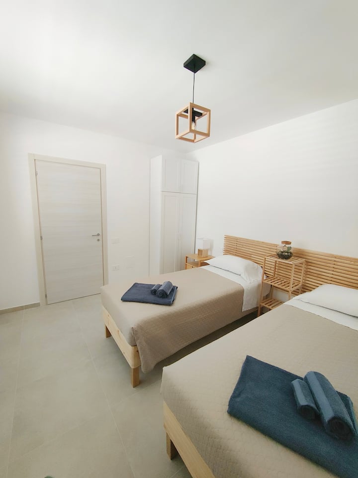 La Casa Di Dori 
Affittacamere
(Stazione/caserma) - Foligno