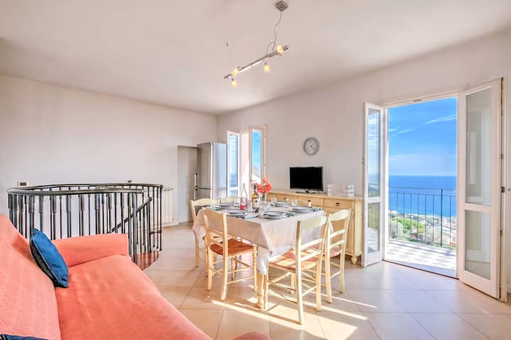 Palms Villa - Sea View - By Happy Rentals - San Remo