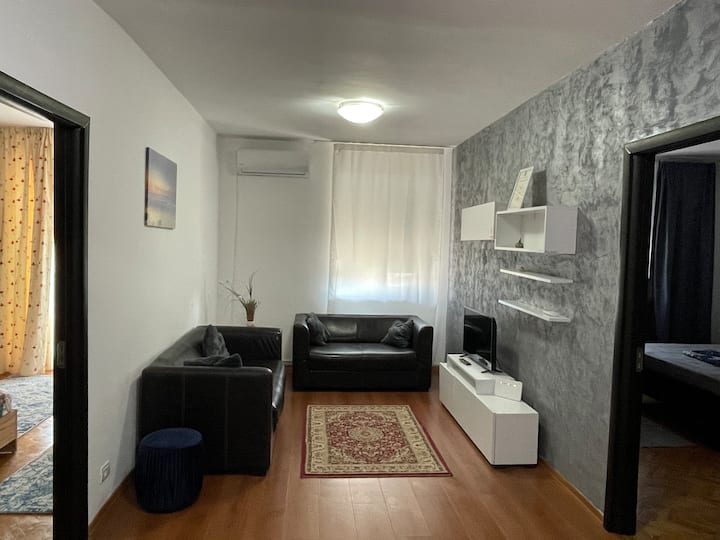 Apartament Nich (3 Dormitoare + Living) - Mangalia