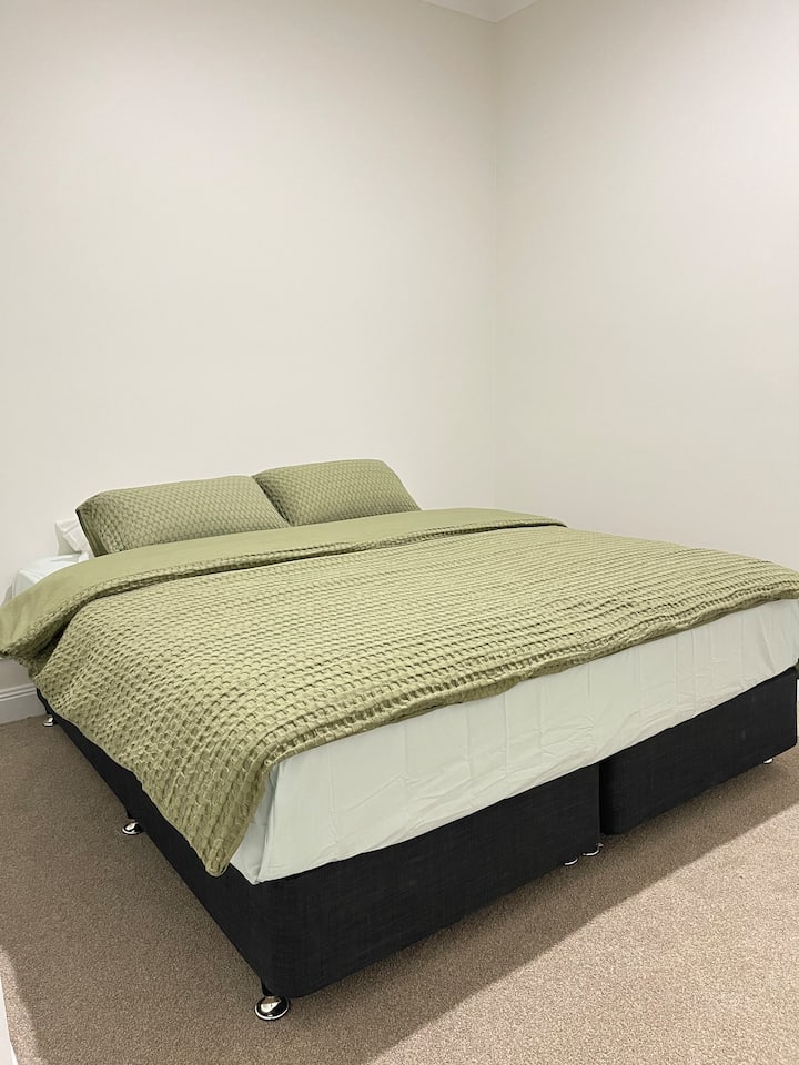 Standard Studio - Cobram