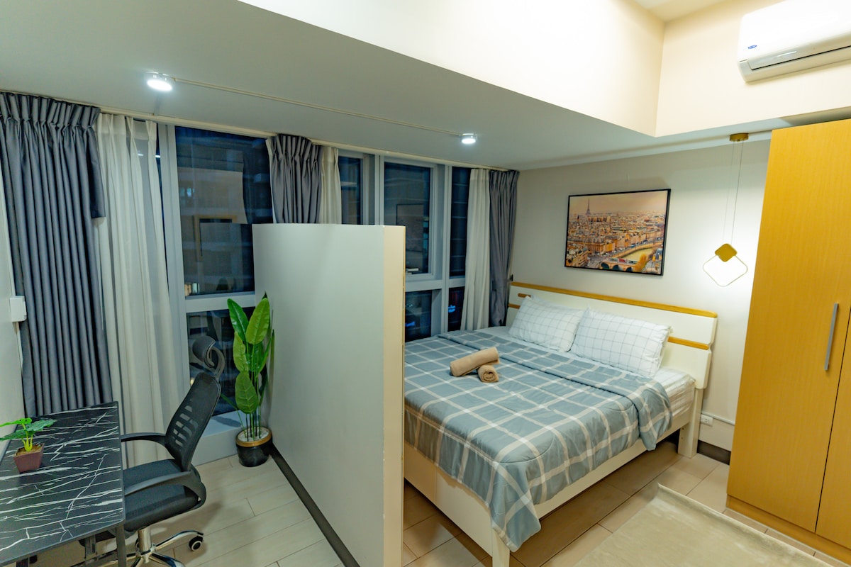 3BR Modern UptownParksuites BGC w/Bathtub - Condominiums for Rent in ...