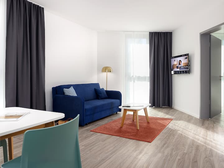 Smartments: Modern Living At Frankfurt Airport - Frankfurt