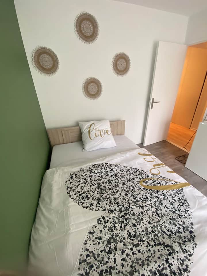 Chambre Dhôtes Disponible - Les Mureaux