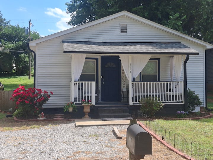 Cozy Home Near By Downtown Graham & Elon - Burlington, NC