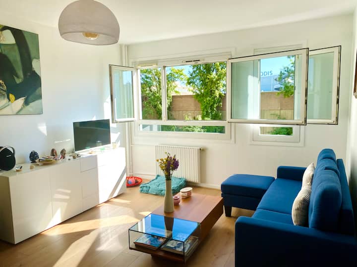Appartement Cosy, Métro Au Pied, Proche De L’arena - Saint-Denis