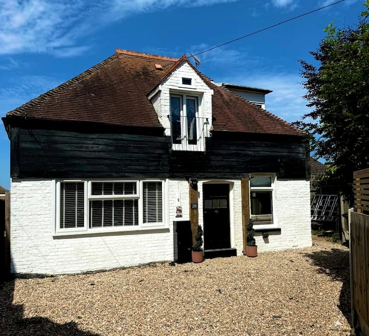 Ivy Lodge, Hot Tub And Games Room, Near Dreamland - Margate