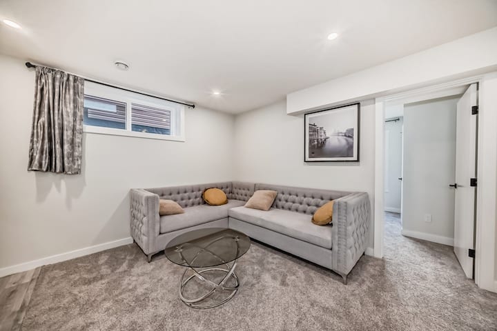 Cozy Guest Suite - Calgary
