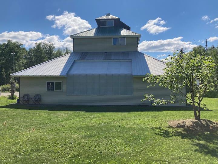 Jt’s House In A Greenhouse - Talkeetna