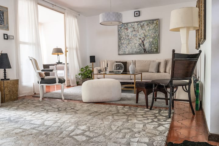 Casa Privada En El Este De Caracas - Caracas