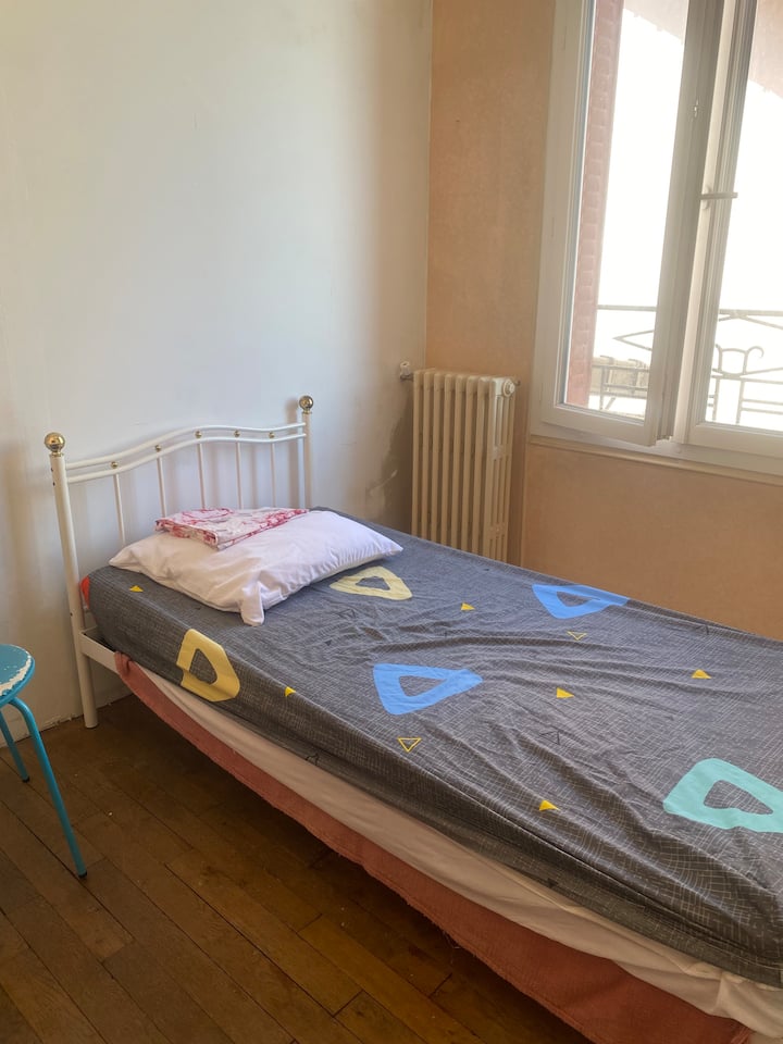 Dispo28/01(29€/nuitsiecchambre,caféfourfrigo/paris - Montrouge