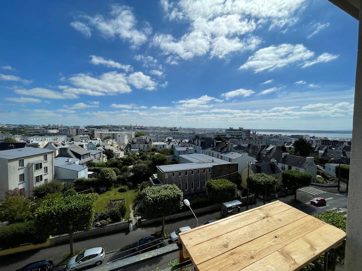 Appartement Vue Mer Sur Brest - ibis Brest Kergaradec