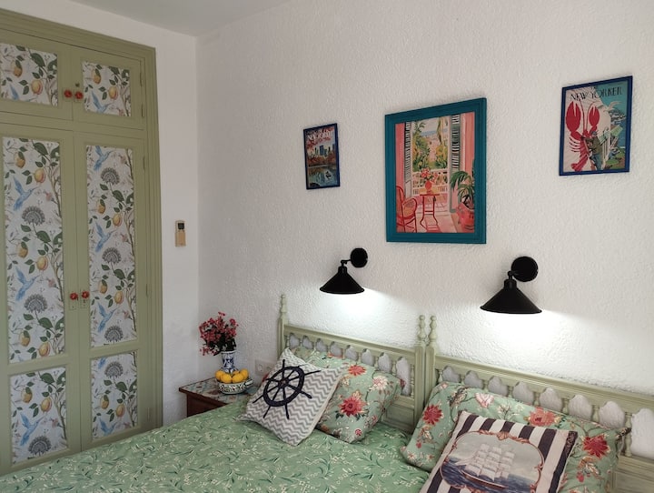 Comfortable House Near Beach, Swimming Pool, Town - Costa Blanca