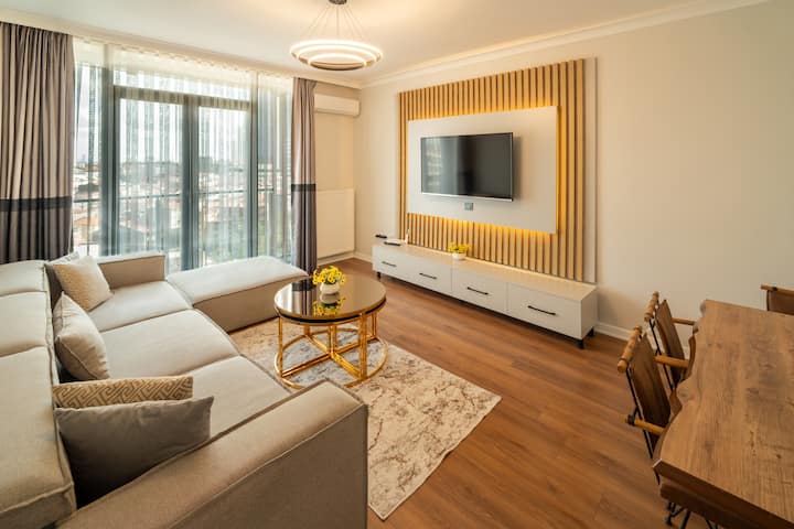 City View, Luxurious And Modern, Two Bedroom Flat - İstanbul