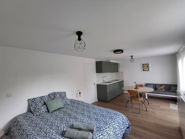 Studio Sur Nanterre - ibis Nanterre La Défense