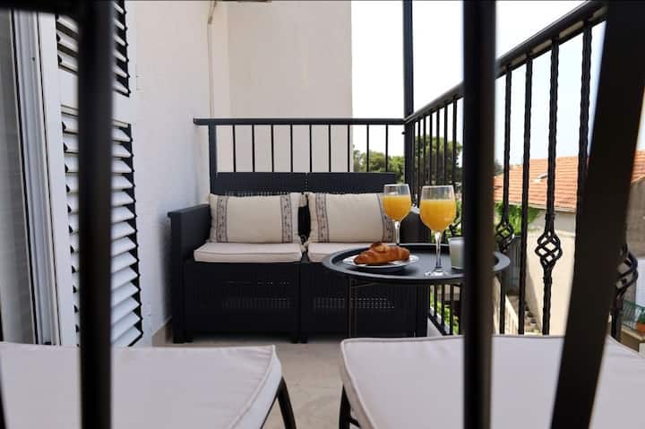 Dvosobni Apartman S Pogledom Na More - Supetar