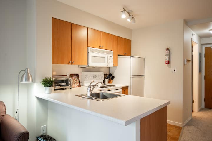 Yaletown Fully Furnished Studio At English Bay - バンクーバー