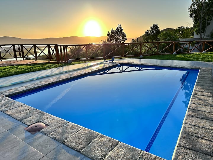 Breathtaking Lagoon Views - Headsview 2 - Knysna