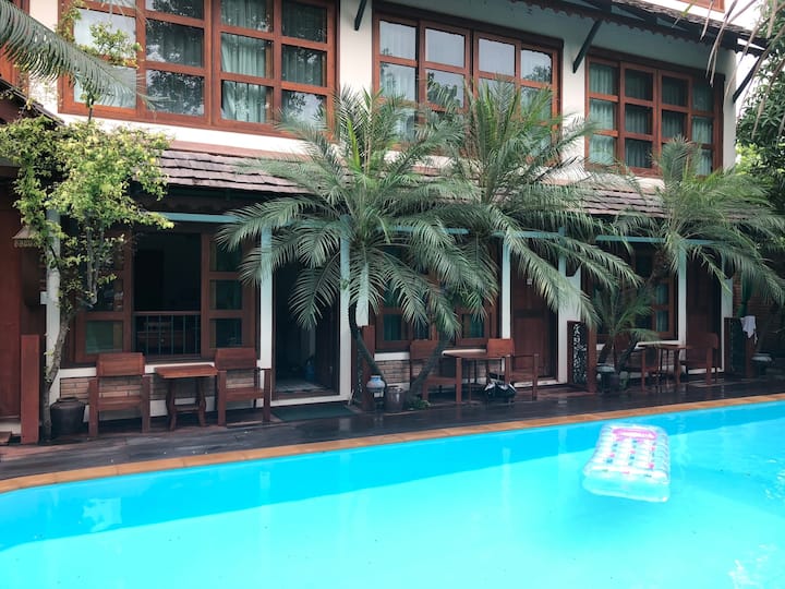 103 Serene Teak Boutique Poolside Apartment - Chiang Mai