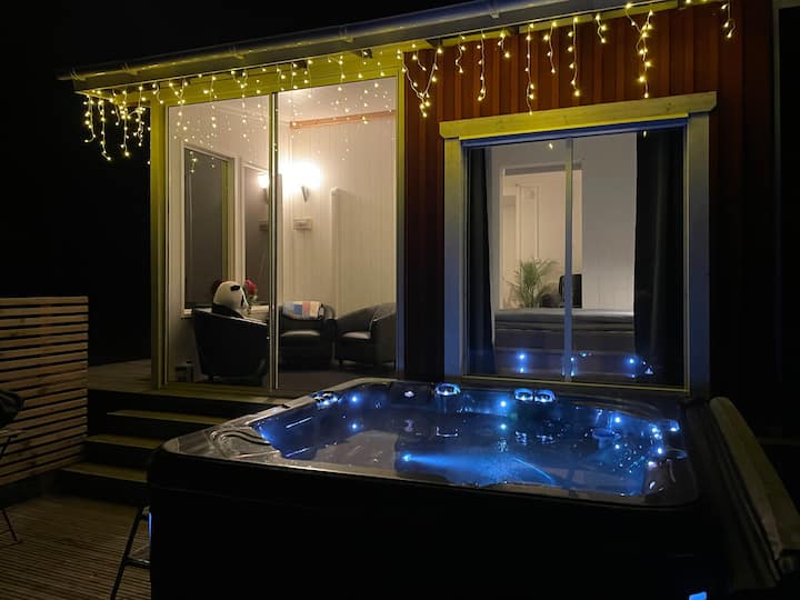 Meren ääRellä Saunallinen Mökki - Pernå