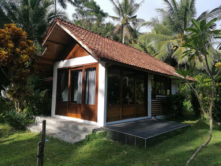 Maison Calme Face Aux Rizières - Indonesia