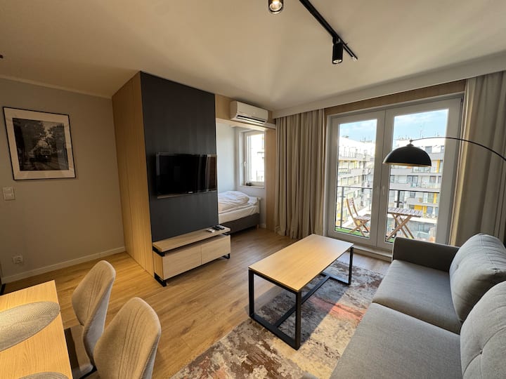 Bnp | Business And Pleasure (Self Check In 24h) - Poznań