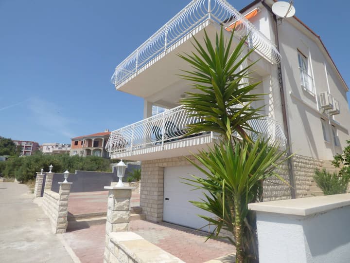 Sea View Oasis In Primošten - Primošten