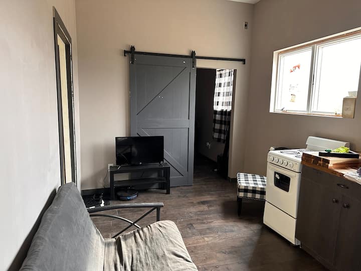 Country Apartment: Peace & Quiet - Lake Red Rock, IA