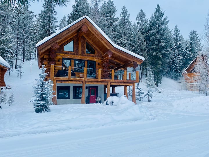 Modern Cabin Retreat Near Kimberley! - Kimberley, BC, Canada