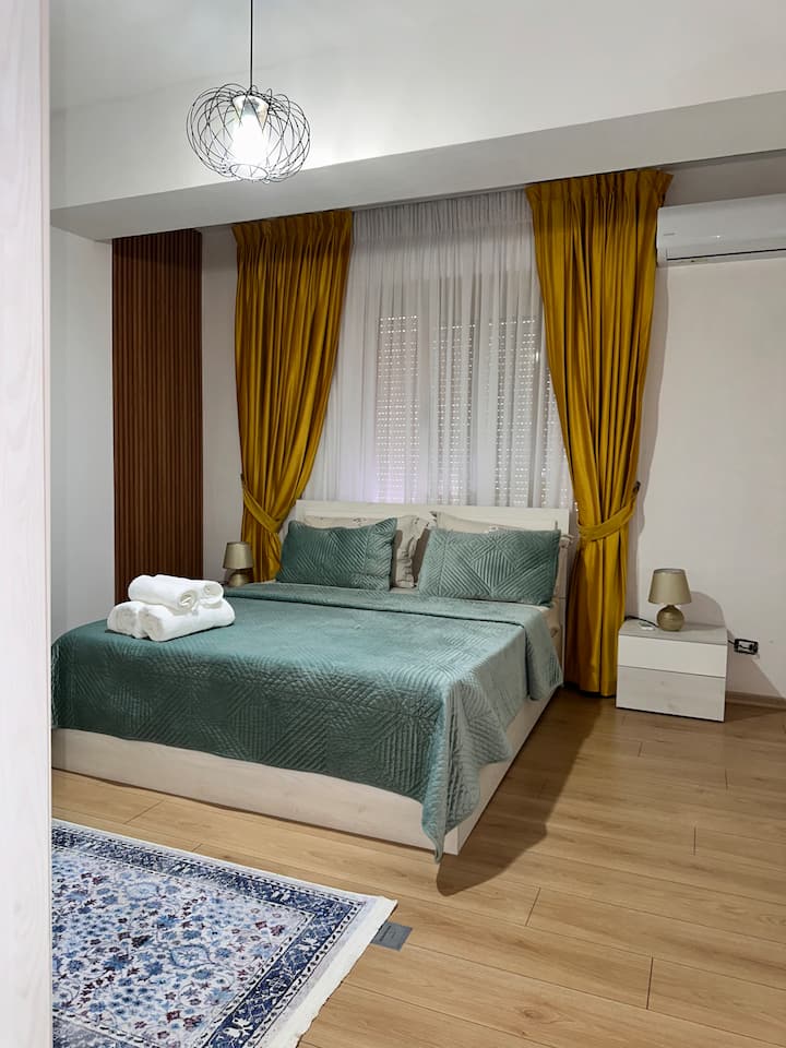 Tata’s Home - Durrës
