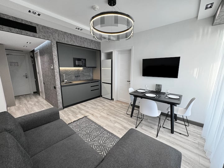 Alliance Palace Exclusive Family Apartment - Batumi