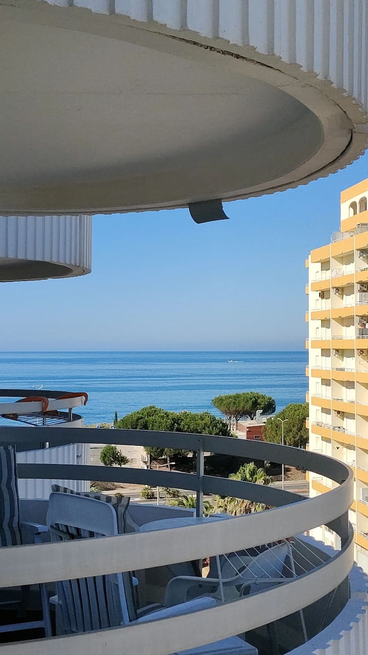 T1 Premium Com Piscina Junto à Praia Da Rocha - Portimão