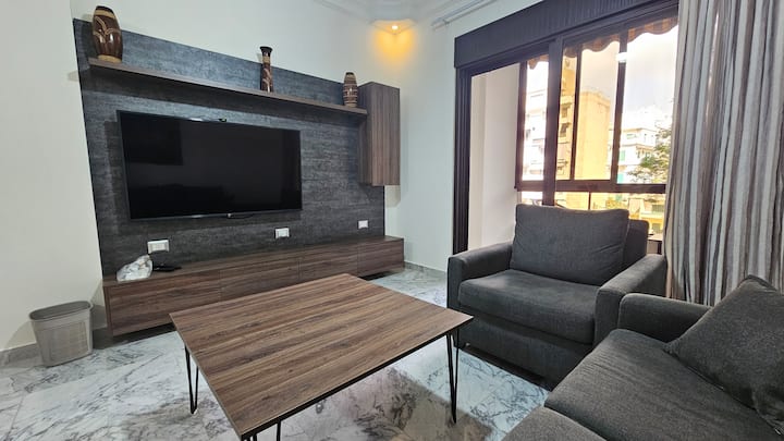 Modern 2br Apt Next To Sodico And Usj 24/7 - Beirut