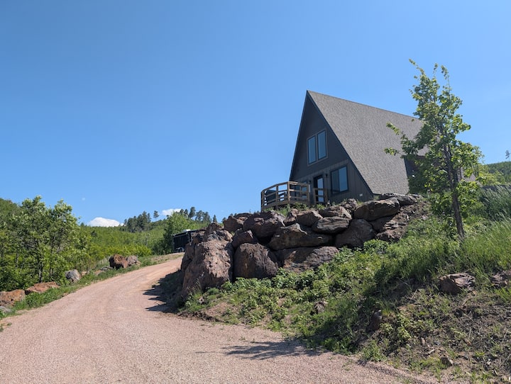 Eagle Rock A Frame Cabin - Mount Rushmore, SD