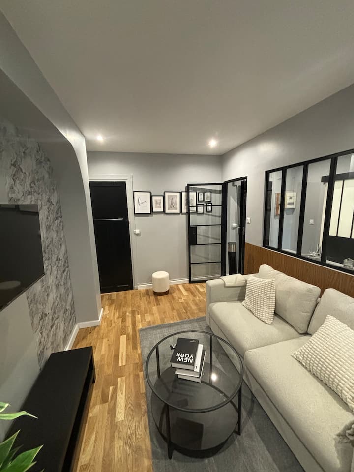 Studio Cosy Avec Grand Jardin. - Colombes