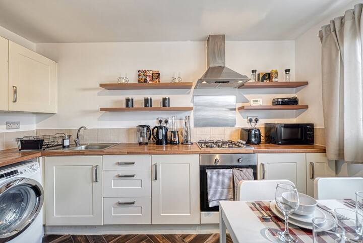 Central Nottingham 3 Bed House With Driveway - Nottingham