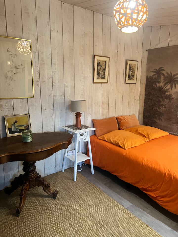 Charming Studio Near Bordeaux - Bordeaux Mérignac Airport (BOD)