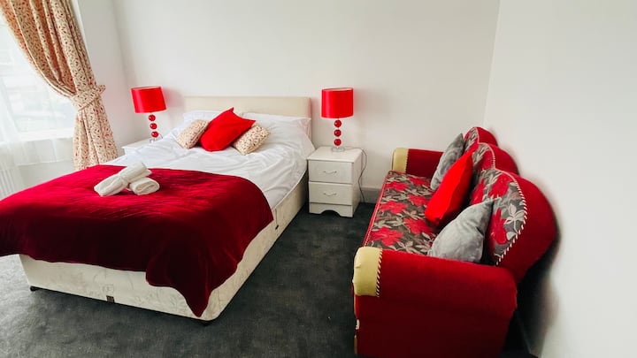 Maya Guest House Room 1 - Coventry