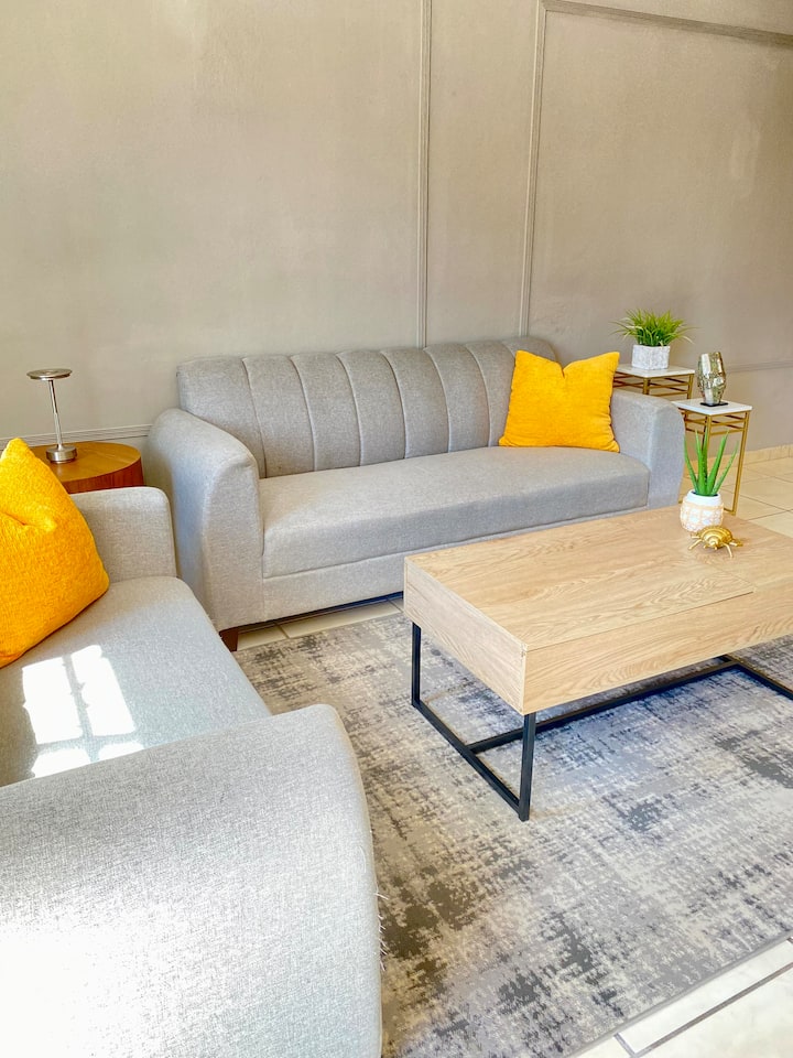 Amplio Departamento Con Excelente Ubicación - Piedras Negras