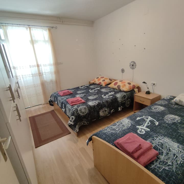 Apartman Zvizda - Pirovac