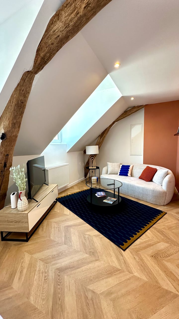 Au Refuge De Jeanne - Orléans