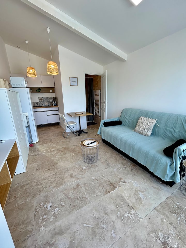Joli Studio - La Seyne-sur-Mer