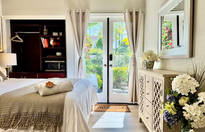 Private Entrance Garden Suite | Sun-drenched Oasis - Escondido, CA
