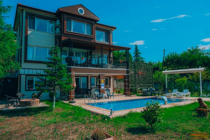 Havuzlu Villa | Sapanca Gölü 5 Dk | 4 Mevsim - Сапанджа