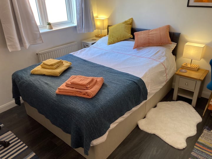 Countryside In The City With Garden Views! - Bristol
