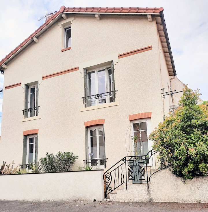 Villa Lucie, 8 Personnes - Clermont-Ferrand