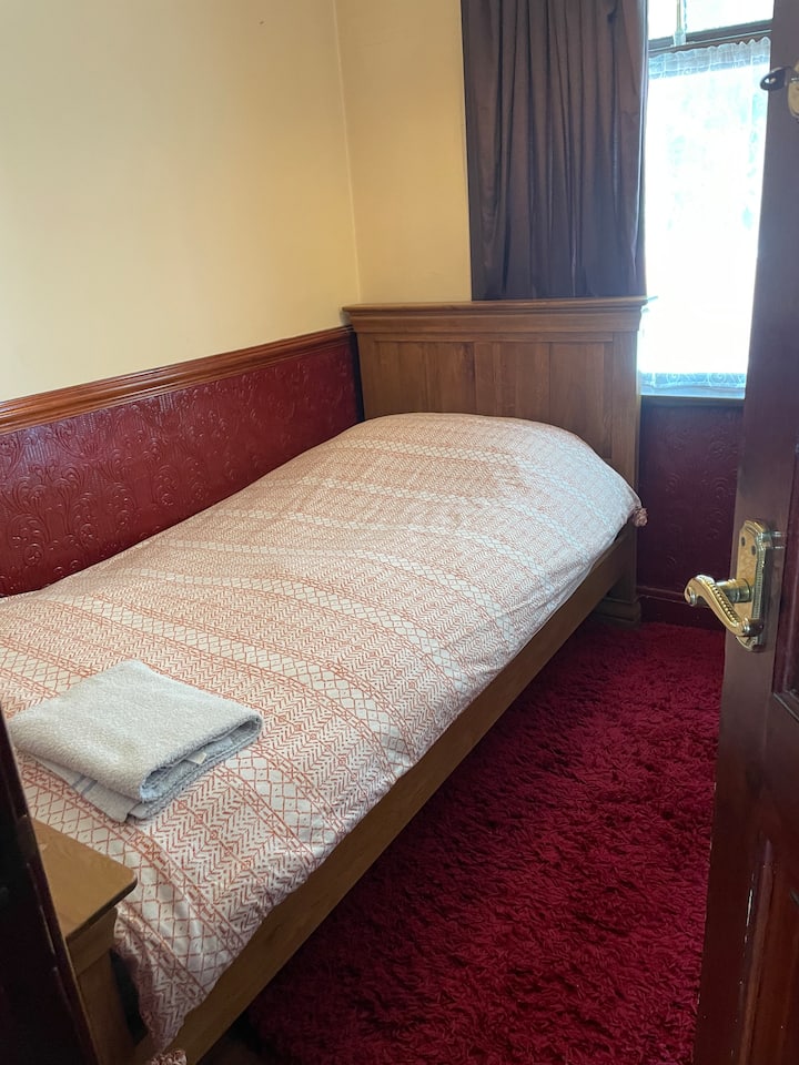 Single Room For Temporary Stay - Portsmouth